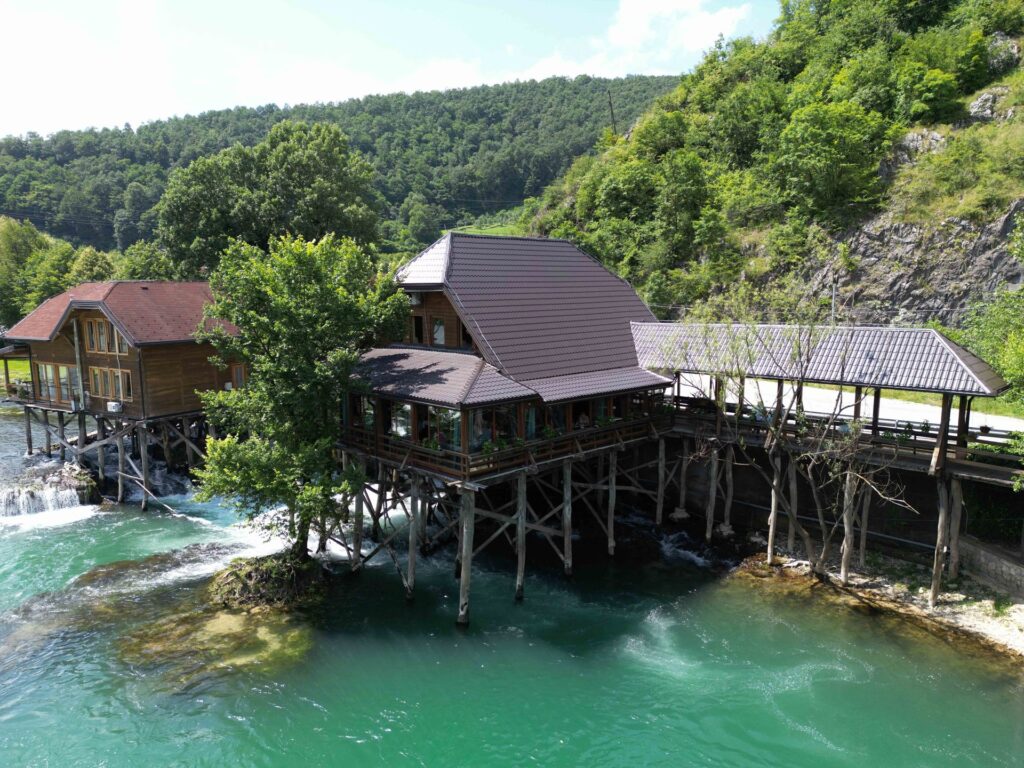 Restoran Makaba - Visit Bosanska Krupa