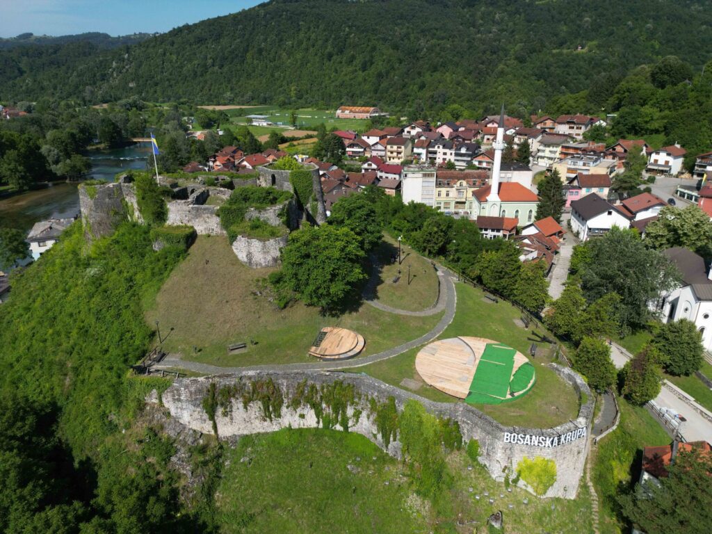 Stari grad Pset - Visit Bosanska Krupa