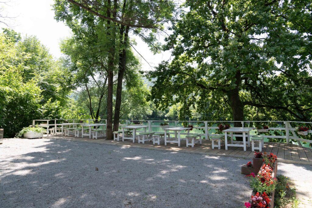 "Una" kamp - Visit Bosanska Krupa